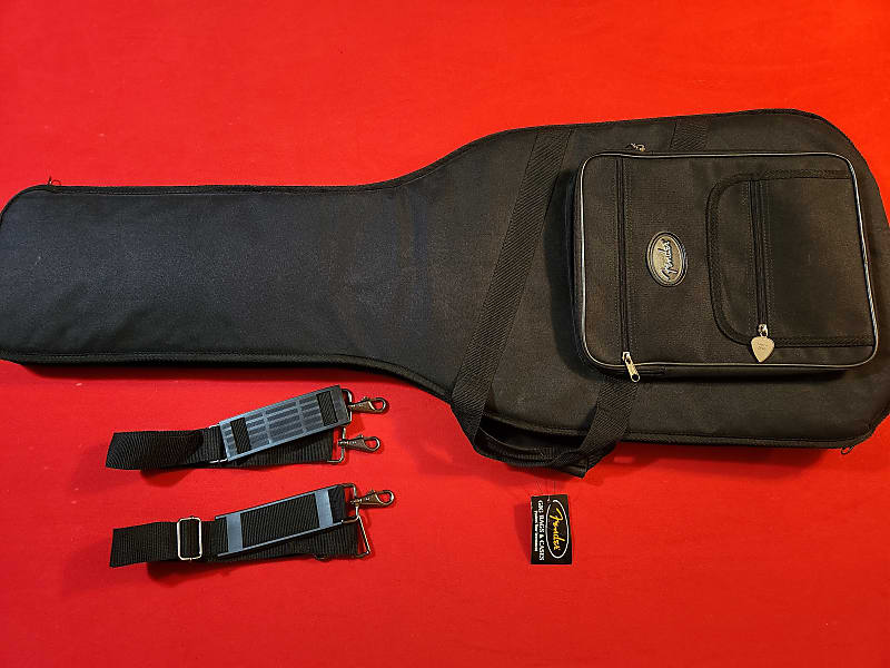 Fender Deluxe Padded Gig Bag Guitar Case | Reverb