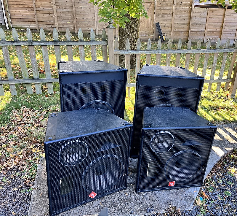 JBL MR925 | Reverb