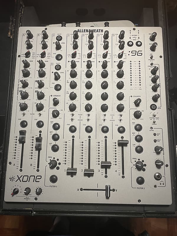 Allen & Heath xone 96 - like new with case | Reverb