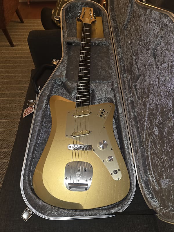 Uma Jetson 2 2020 - Gold | Reverb