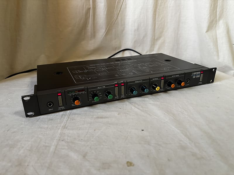 Boss DE-200 Rackmount digital delay Vintage 80s Rack | Reverb
