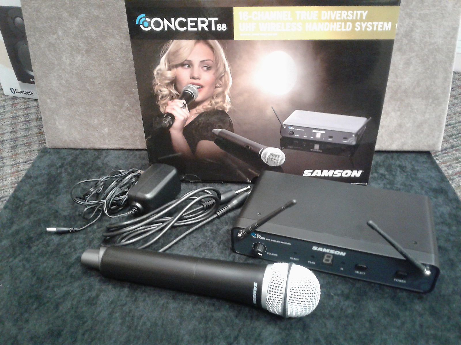 Samson Concert 88 16-Channel True-Diversity UHF | Reverb Deutschland