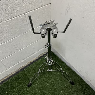 DW 9399 Heavy Duty Tom/Snare Stand | Reverb