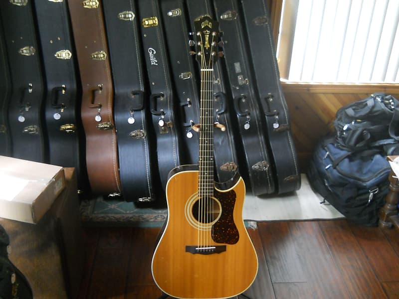 Vintage 1975 Guild D 40C NT-Natural-OHSC | Reverb