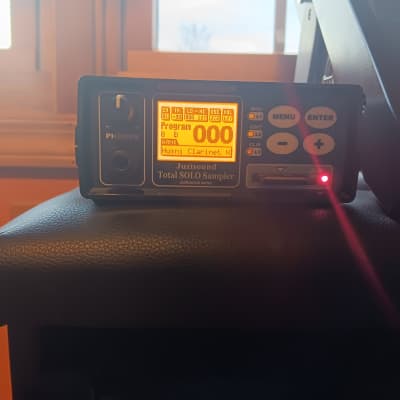 Juzi Total SOLO Sampler 2020 - black | Reverb