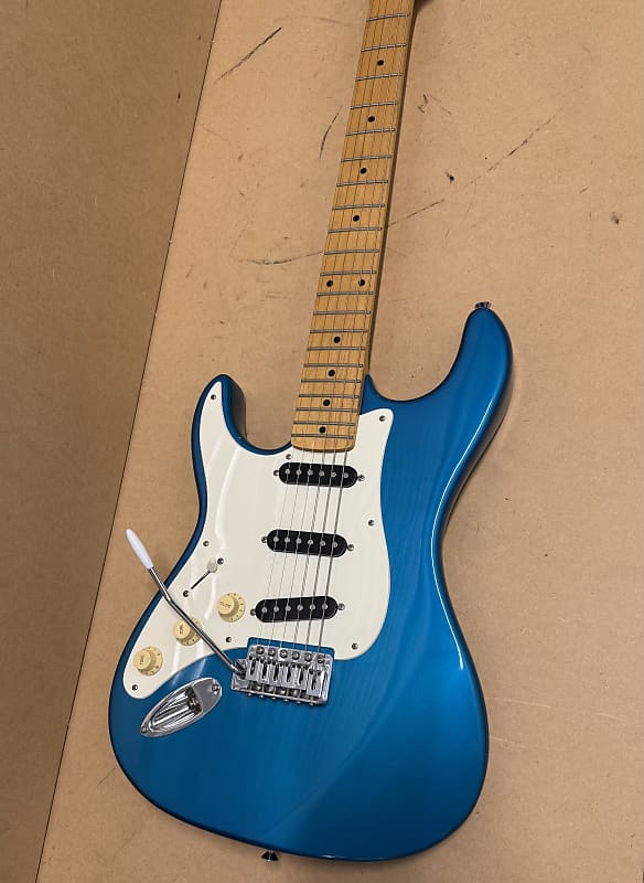 Samick Custom Shop Pro Valley Arts stratocaster Left Hand | Reverb