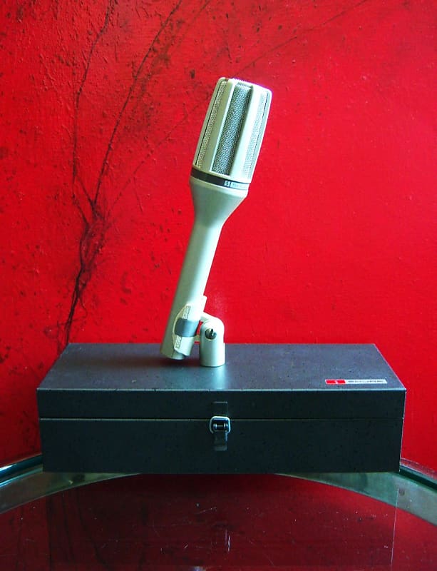 Vintage 1980's Shure SM59 dynamic cardioid microphone USA w | Reverb