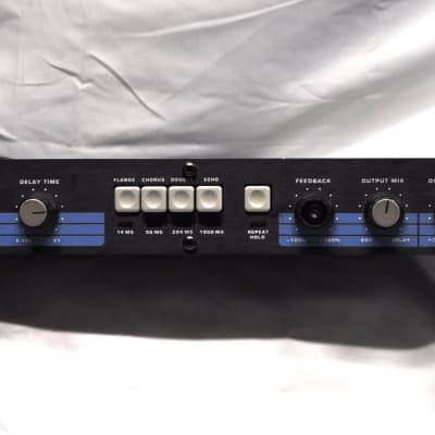 DigiTech RDS 1900 DIGITAL DELAY EFFECTS RACK UNIT | Reverb