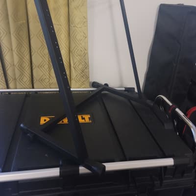 Hosa RMT-254 11U Table Top Studio Rack | Reverb