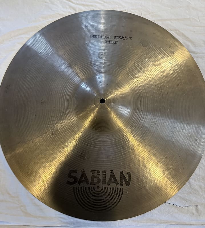 Sabian 22'' Medium Heavy Ride Cymbal - 3,490 gr | Reverb