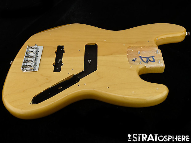 2016 Fender Squier Vintage Modified V 5 String | Reverb Deutschland