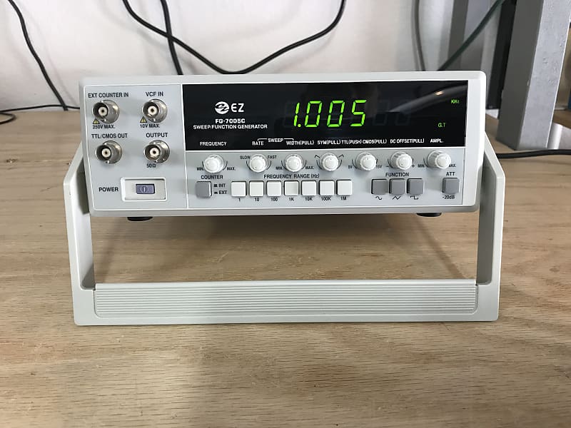 FG 7005C Signal Generator and Frequency Counter | Reverb