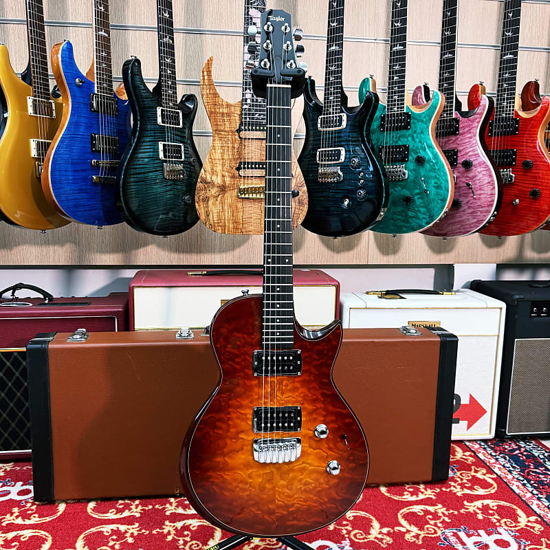 Taylor SolidBody Standard Cherry Sunburst | Reverb UK