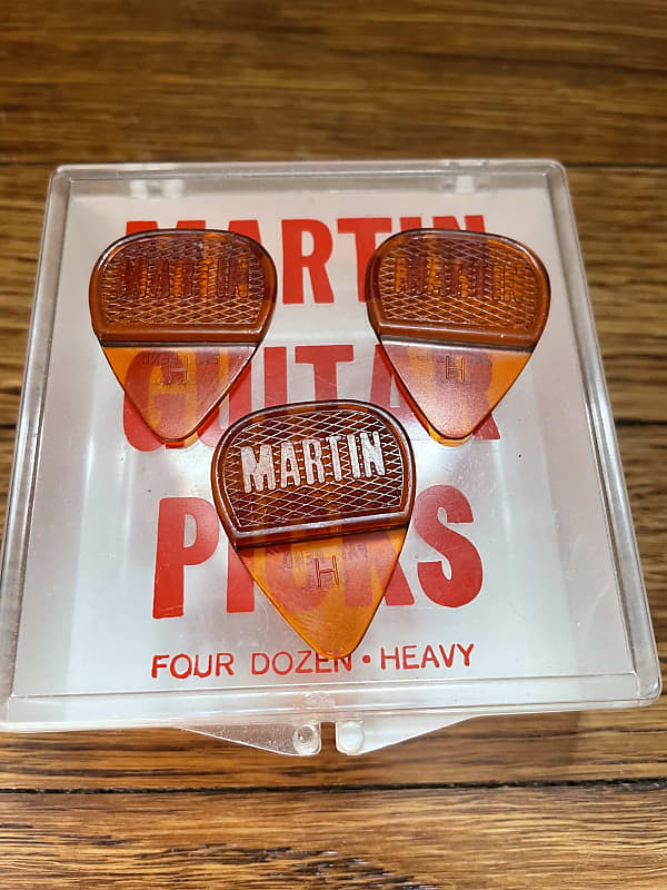 Martin 3 Heavy Picks w/case | Reverb