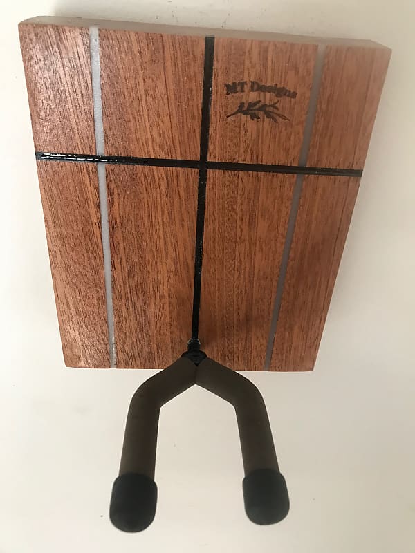 MT Designs Poured Resin Feature Banjo Display 2024 - Satin | Reverb