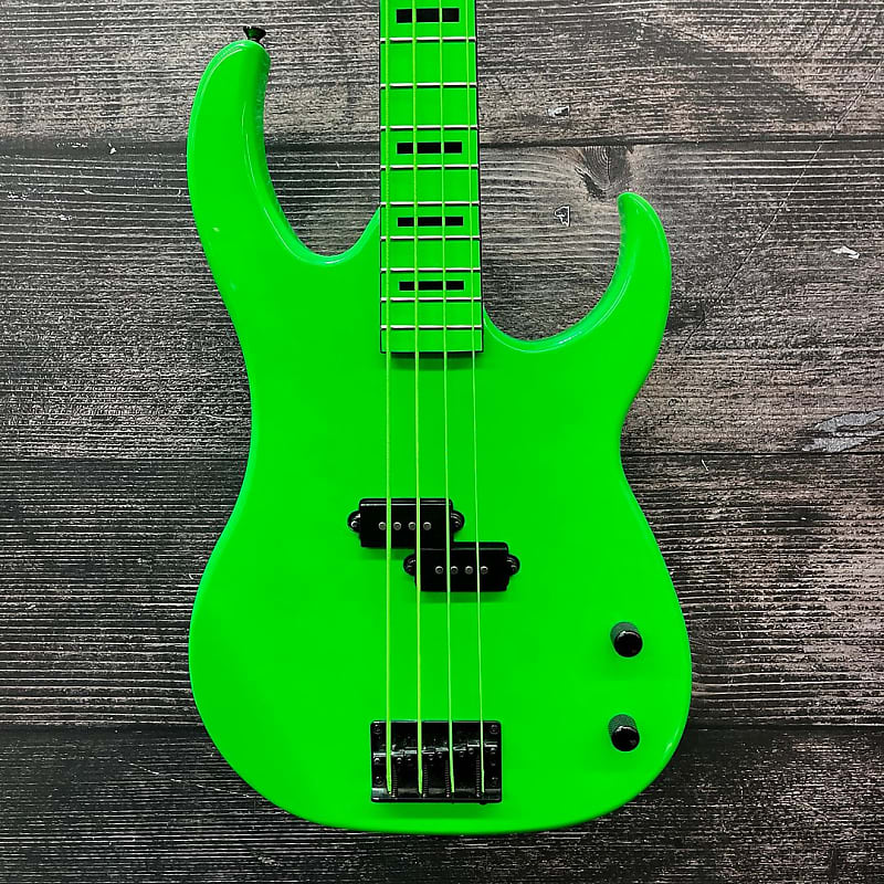 Dean Custom Zone Bass Guitar (Hollywood, CA) | Reverb