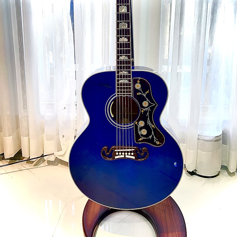 Gibson SJ-200 Custom Limited Edition (1 of 12) in Viper Blue | Reverb