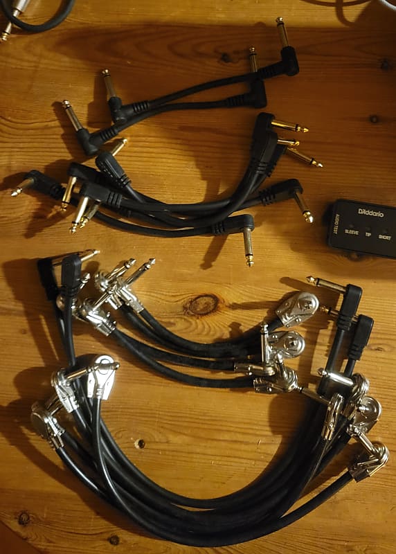 Various patch cables. Boss, Donner, OTraki. 6inch - 1ft | Reverb UK