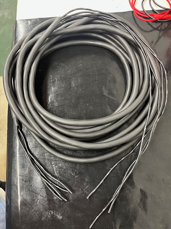 Mogami Balanced 4-Channel Multicore Snake Cable 22’ | Reverb