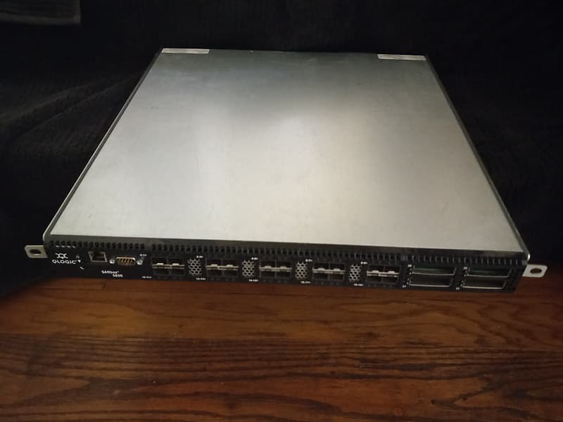 QLogic SANbox 5800 Port Active Fibre Channel Stackable Switch | Reverb