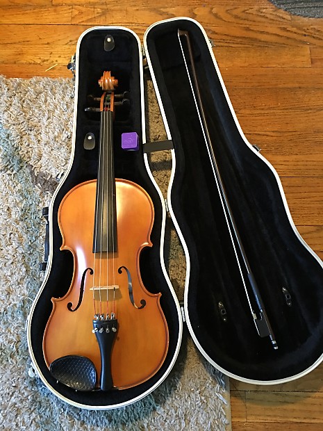 R Schiller Student Model Viola | Reverb