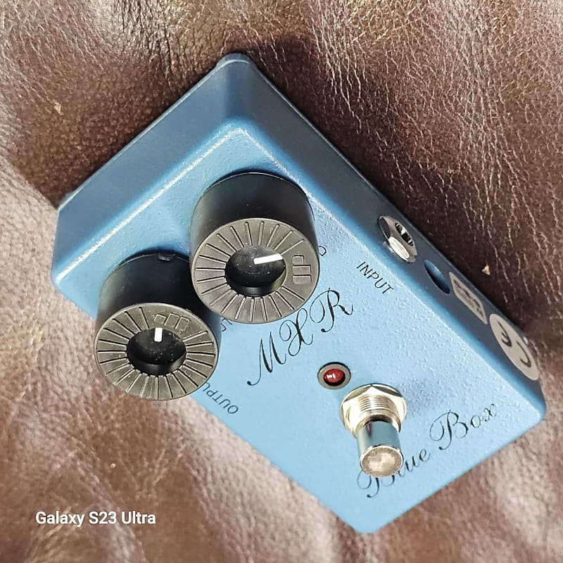 MXR Blue Box Script Logo | Reverb Australia