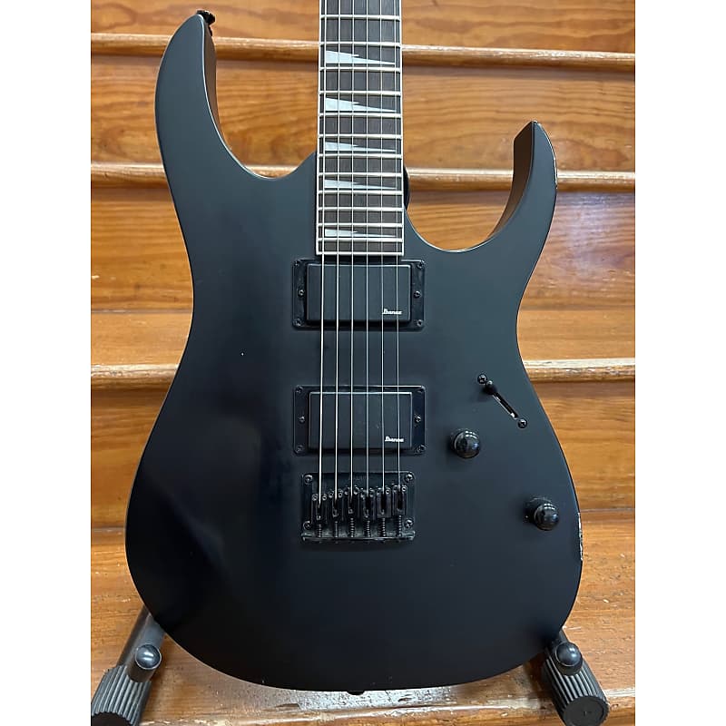 SECONDHAND Ibanez GRX140 Black Flat | Reverb