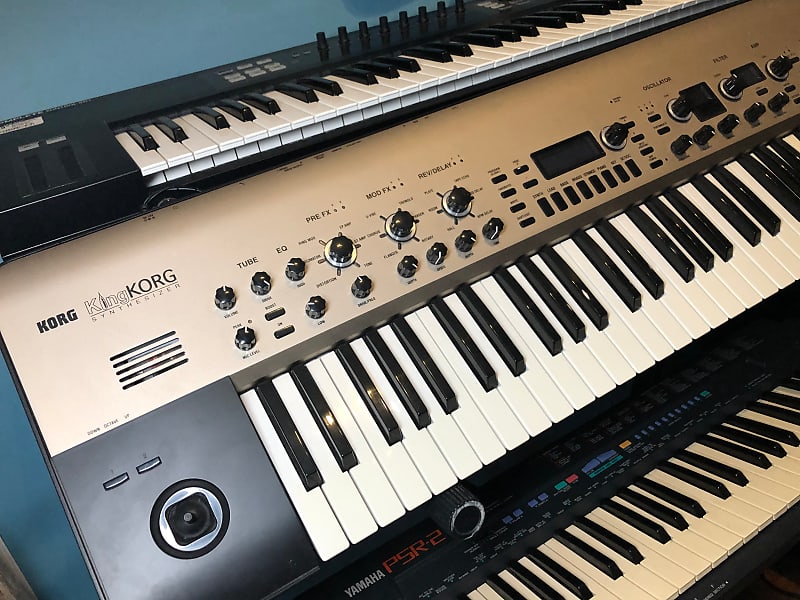 Korg KingKORG Performance Synthesizer - Gold Edition | Reverb