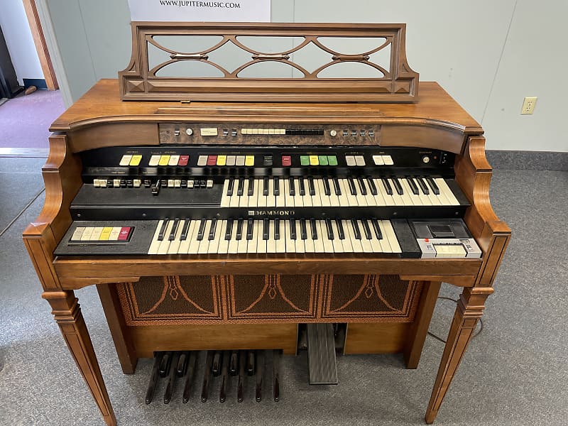 Hammond T-582 - Wood | Reverb