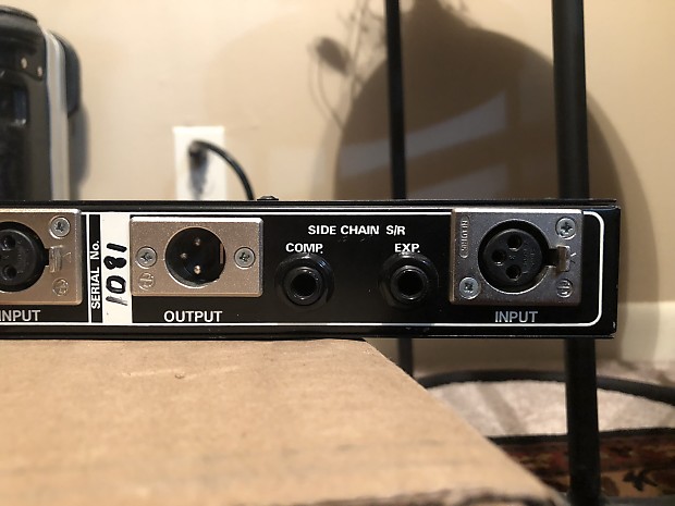 Drawmer DL231 Stereo Dual Compressor/ Limiter / Expander / | Reverb