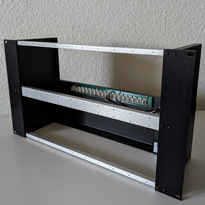 Blacet Rak-3 Synthesizer Powered Case | Reverb