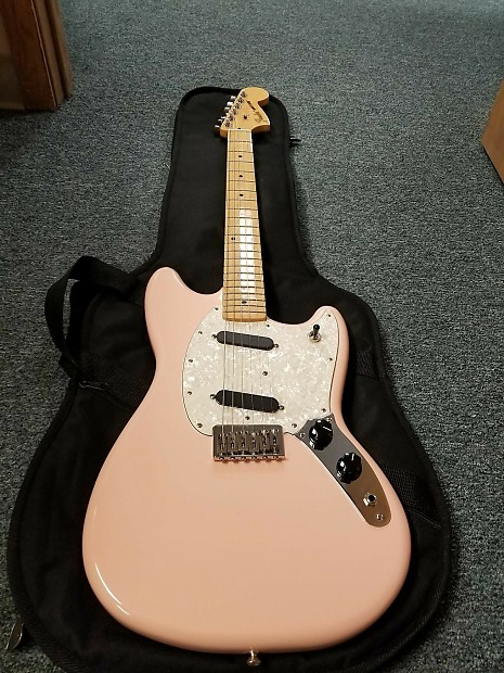 Fender Mustang Offset Maple Neck Shell Pink | Reverb