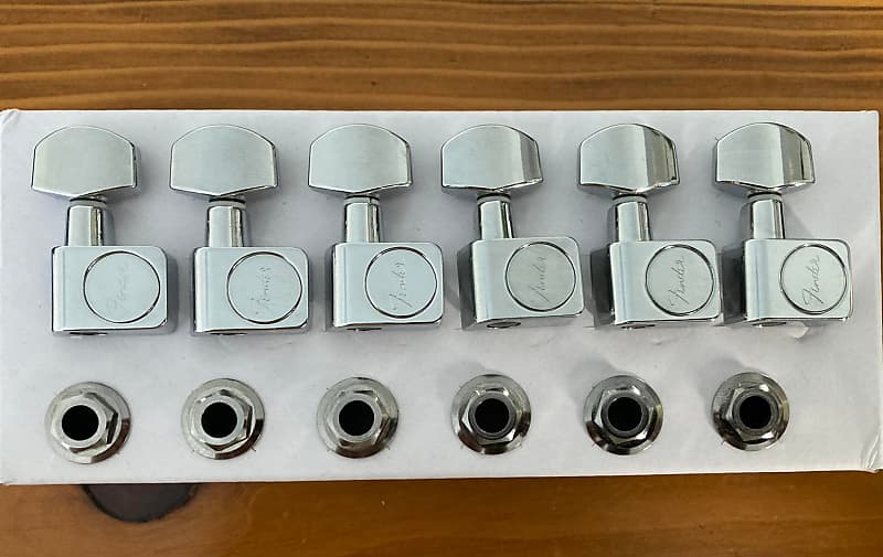 Fender American Standard staggered tuning machines | Reverb