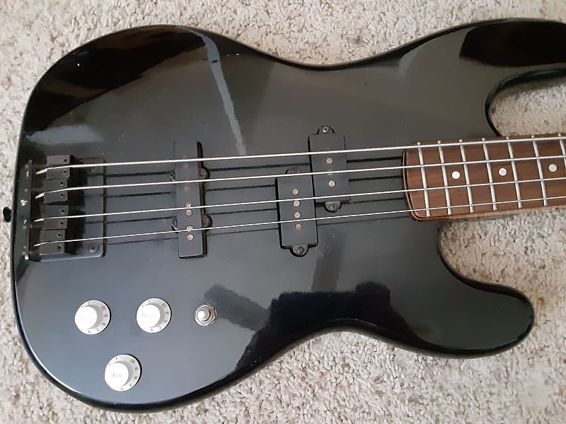 C. F. Martin &Co. Stinger SBL 10 Bass. 1986-1988 Black. Great | Reverb