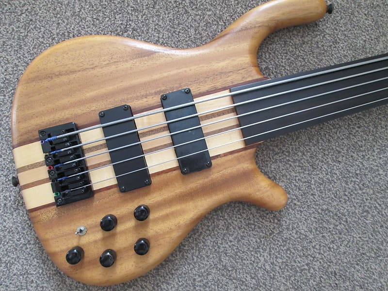 Mazeti 5 string fretless bass 1990's natural wood | Reverb