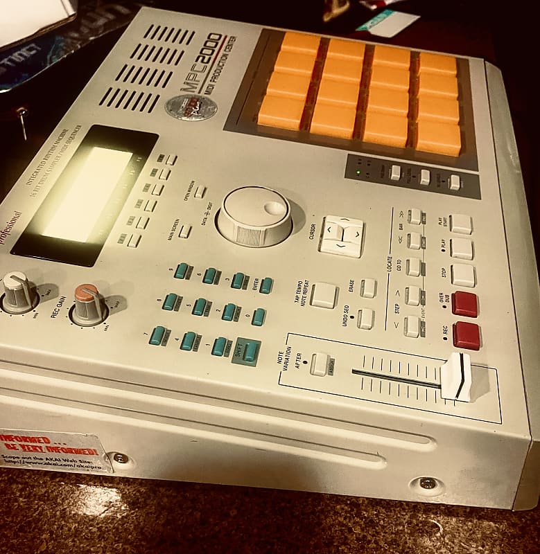 Akai MPC 2000 Studio Plus - Effects Card, 8 Output Card, | Reverb