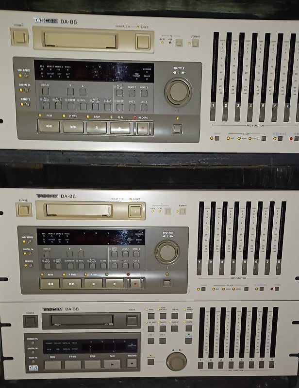TASCAM DA-88 | Reverb