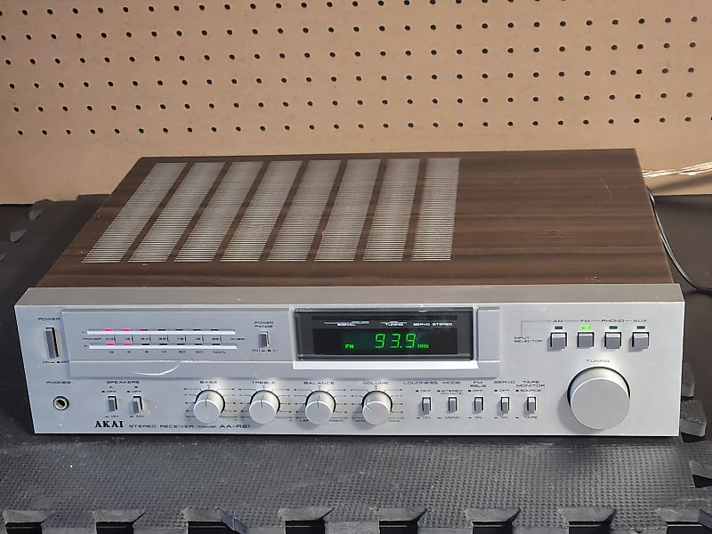 Akai Stereo Receiver AA-R21 Silver | Reverb