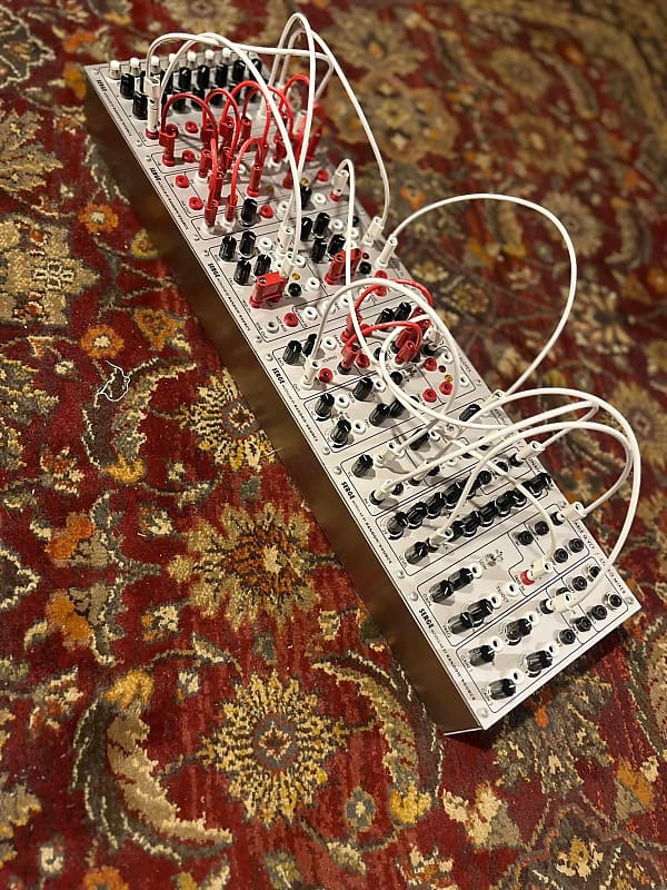 Random*Source Serge Powered 4U Modular System | Reverb