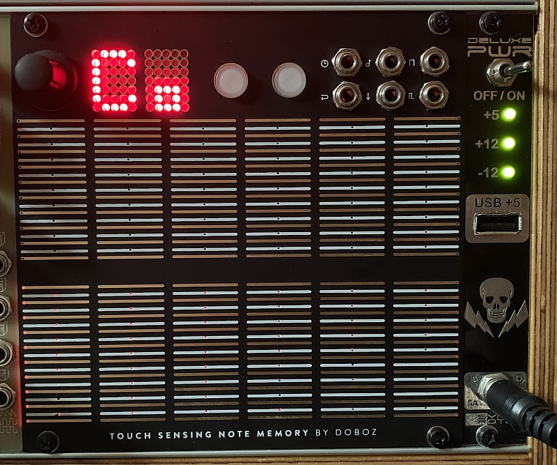 Doboz TSNM mk2 2022 BLACK/GOLD Panel | Reverb