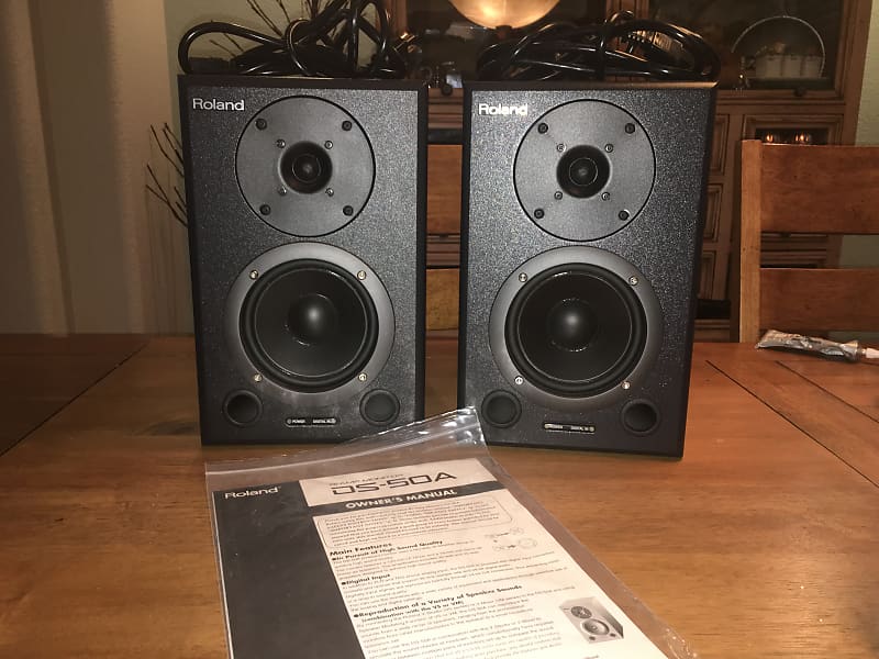Pair Roland DS-50 24-Bit Bi-Amp Speaker Digital Powered | Reverb
