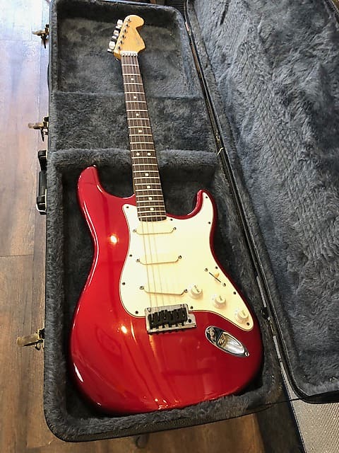 Fender Strat Plus 90s - Red | Reverb