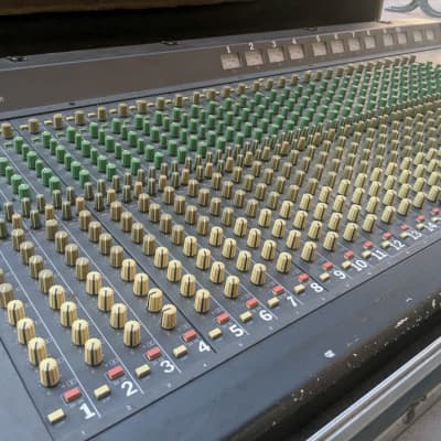 Yamaha Mc3210M Mixing Console with Keal Case Flightcase | Reverb