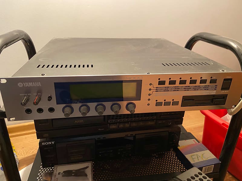 Yamaha A4000 Sampler | Reverb