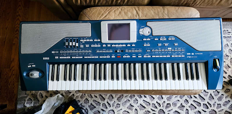 Korg Pa800 61-Key Professional Arranger Keyboard | Reverb