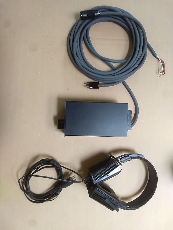 Stax SR-80 pro Ear Speaker Headphones and SRD4 | Reverb