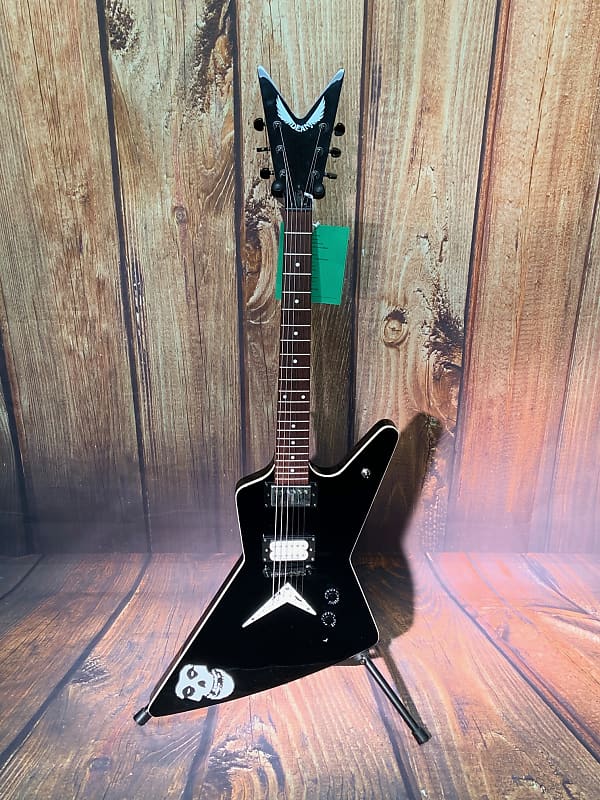 Modified Dean Z series Explorer with Upgraded Pickups Black | Reverb
