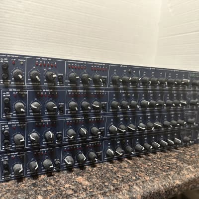 Four Symetrix 528E CHANNEL STRIP: MIC PREAMP, COMPRESSOR, | Reverb