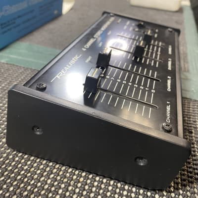 Realistic 4 Channel Stereo Mike Mixer | Reverb