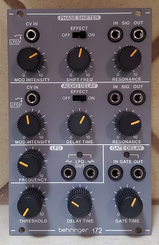 Behringer 172 Phase Shifter / Delay / LFO Eurorack Module | Reverb